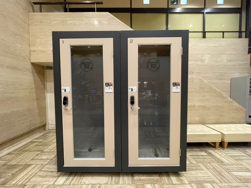 【RemoteworkBOX KKRホテル東京店】を予約 (¥550~)｜インスタベース