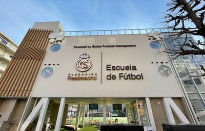 写真一覧｜【RemoteworkBOX Campo Real Madrid店】を予約 (¥660~)｜インスタベース