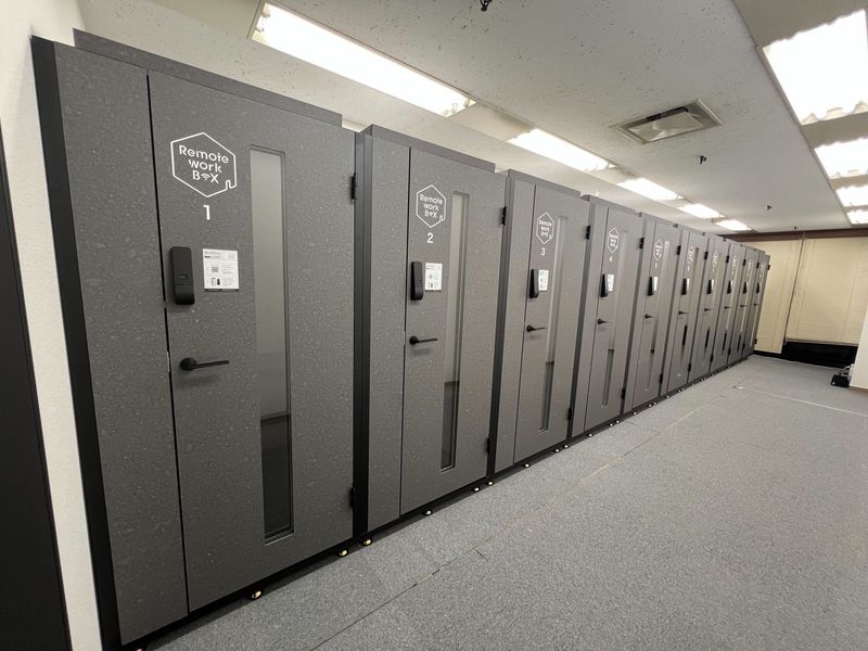 【RemoteworkBOX ニュー新橋ビル店】を予約 (¥352~)｜インスタベース