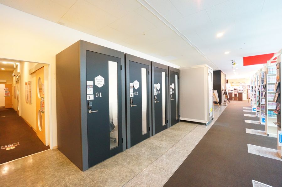【RemoteworkBOX 自遊空間BIGBOX高田馬場店】を予約 (¥352~)｜インスタベース
