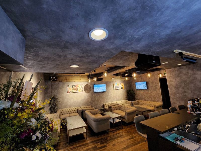 【BAR POSSE】を予約 (¥4,400~)｜インスタベース