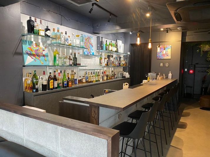 【Relax BAR 人形町】を予約 (¥5,500~)｜インスタベース