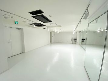 写真一覧｜【ZERO DANCE STUDIO ANNEXスタジオ】を予約 (¥3,190~)｜インスタベース