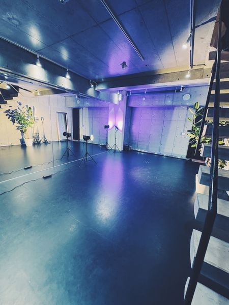 【studio WOO by R2】を予約 (¥6,600~)｜インスタベース