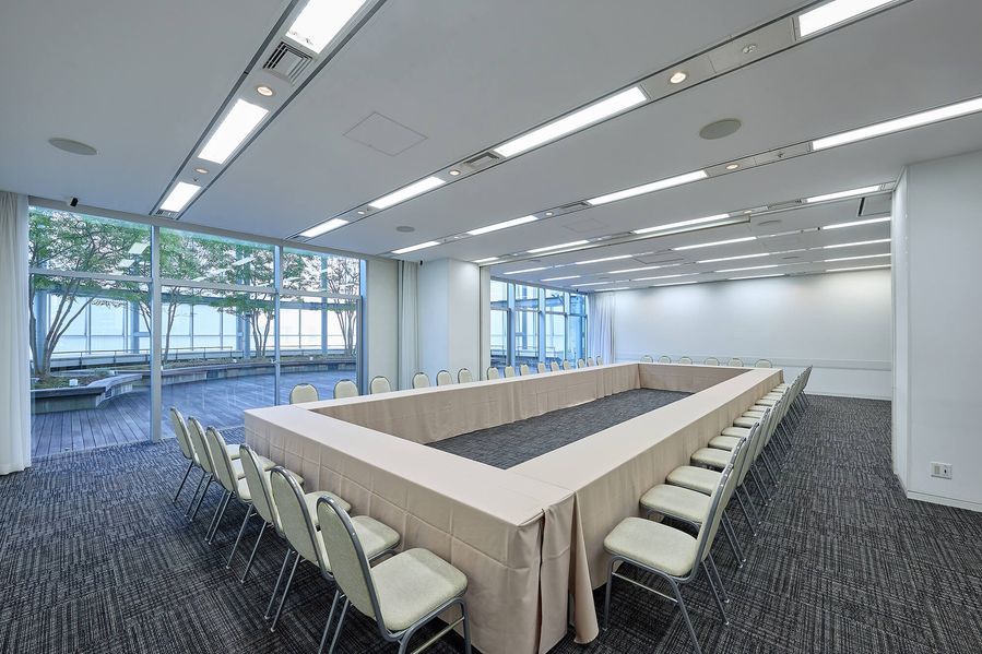 【大阪会議室 ブリーゼプラザ ホール＆カンファレンス】を予約 (¥15,623~)｜インスタベース